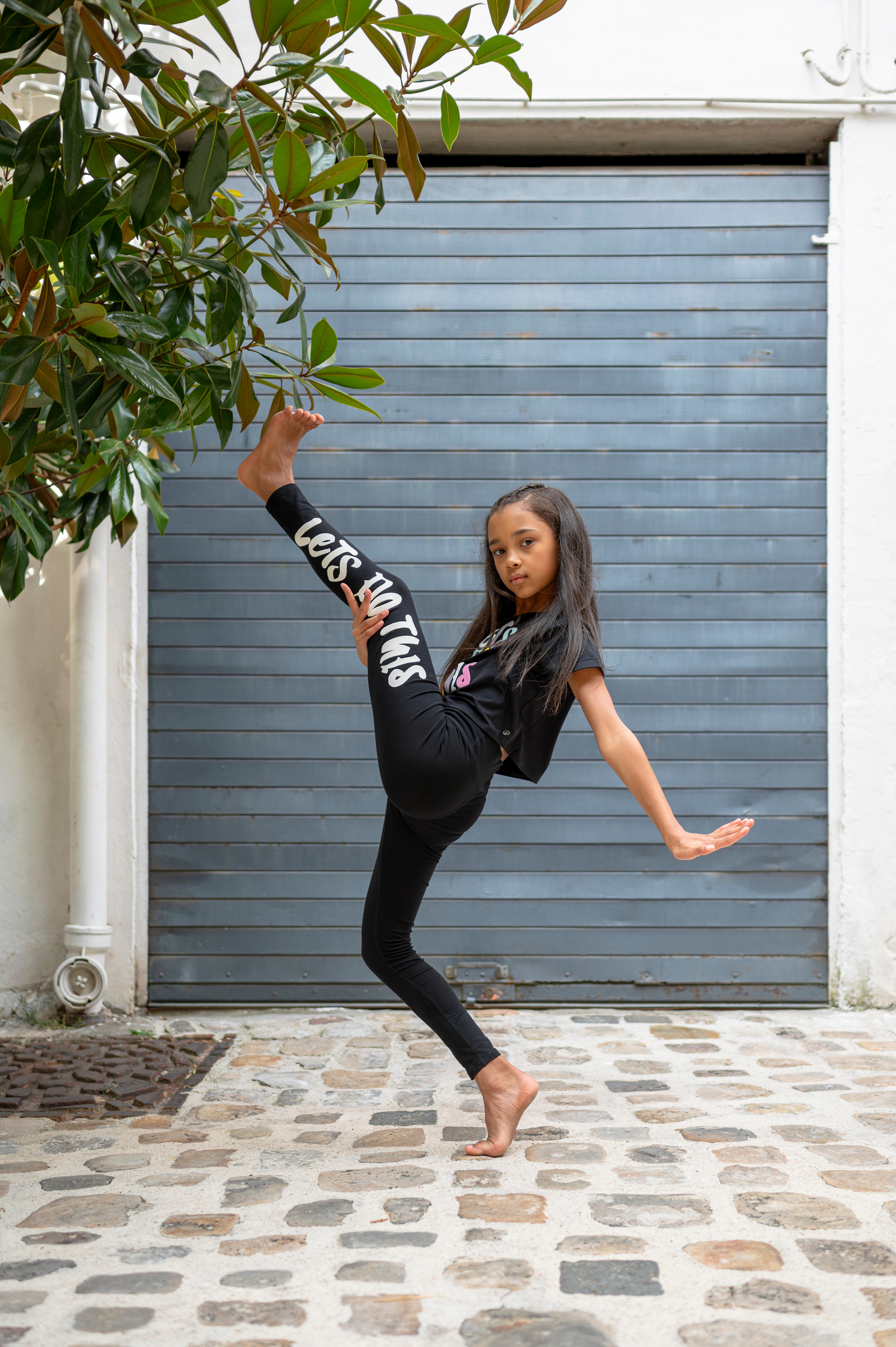 Kids' High-Rise Dance Leggings - ultra black, Snow white - Domyos ...