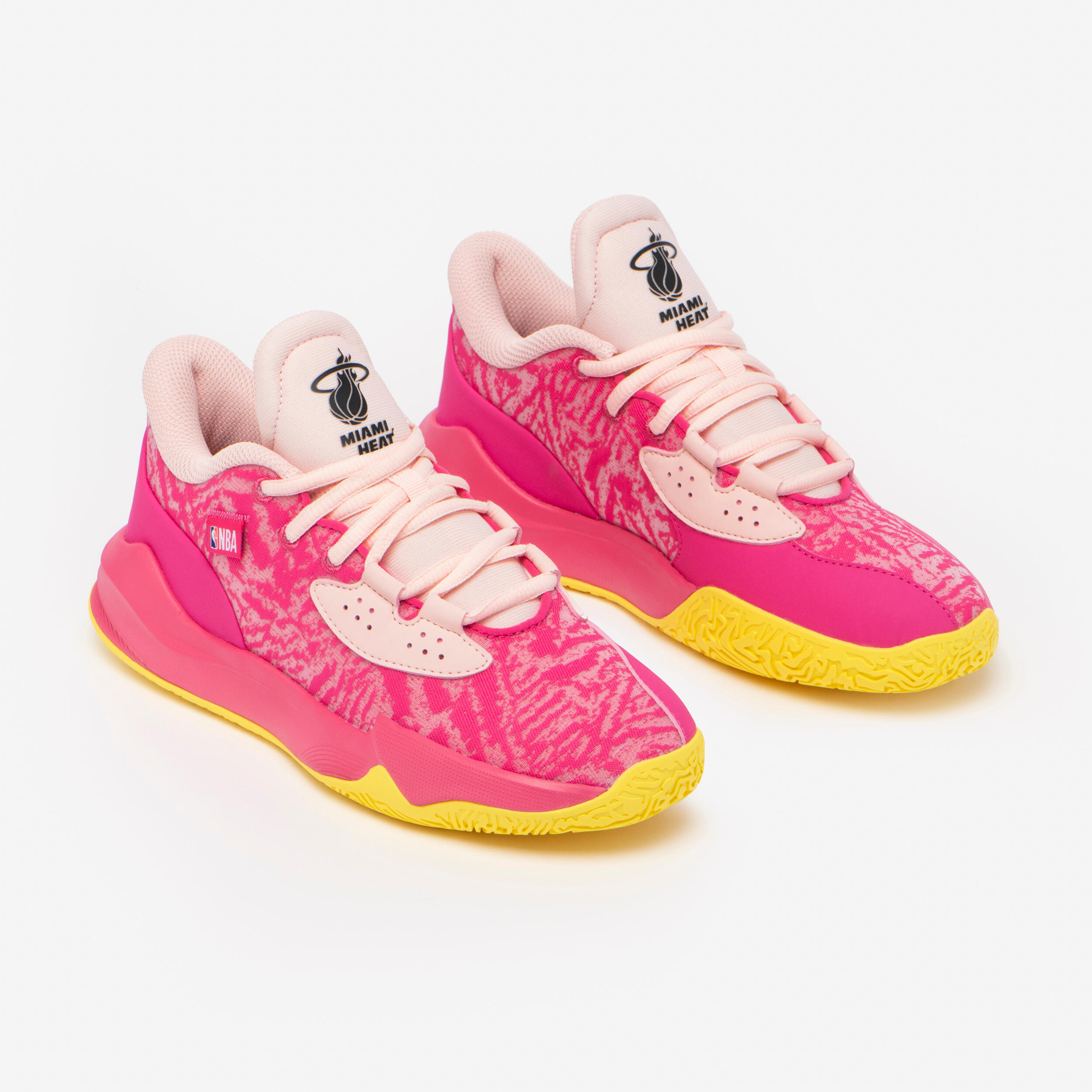 Kids' Basketball Shoes Fast 900 Low-1 - NBA Heat/Pink | Decathlon