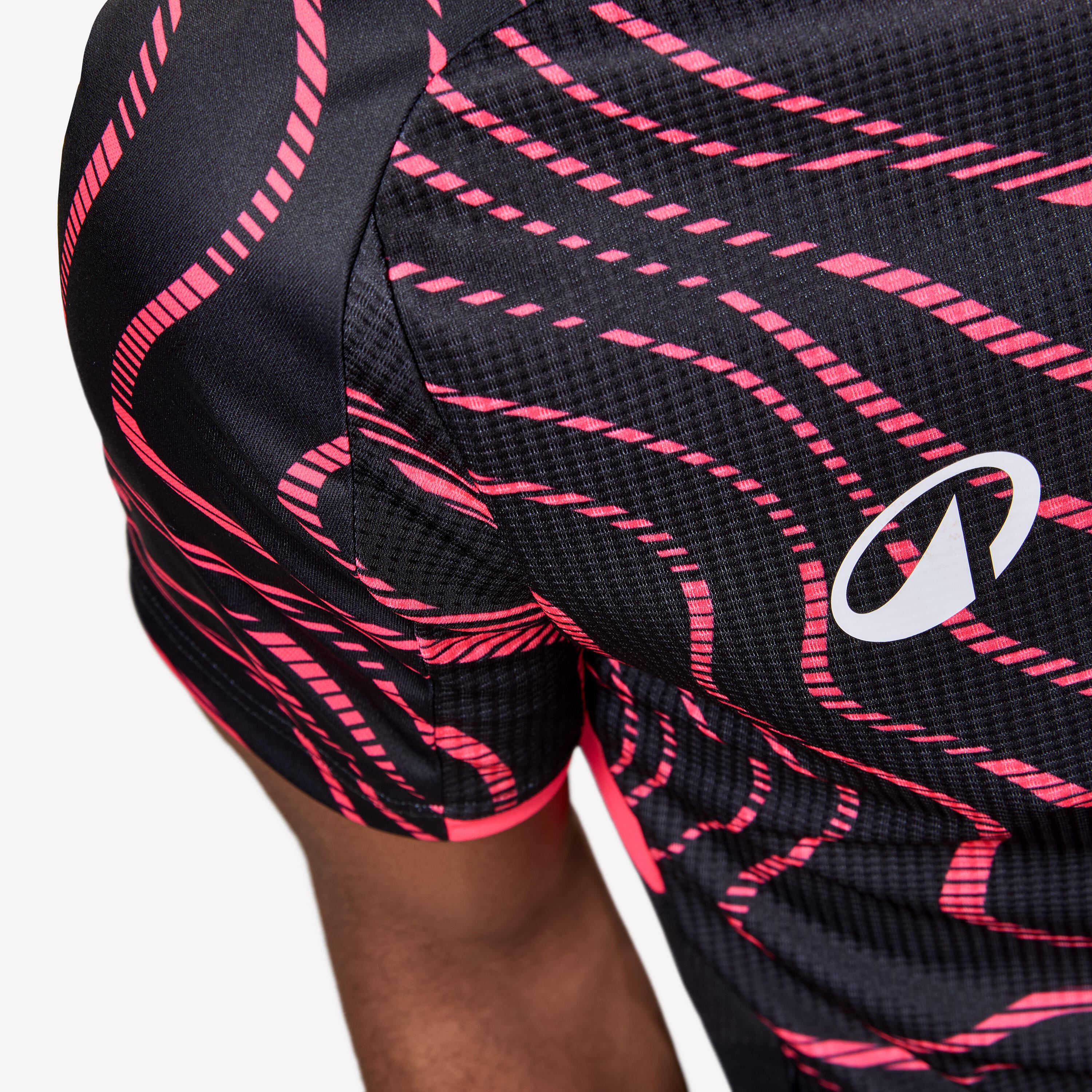 Adult Short-Sleeved Football Shirt Viralto Topo - Black & Neon Pink ...