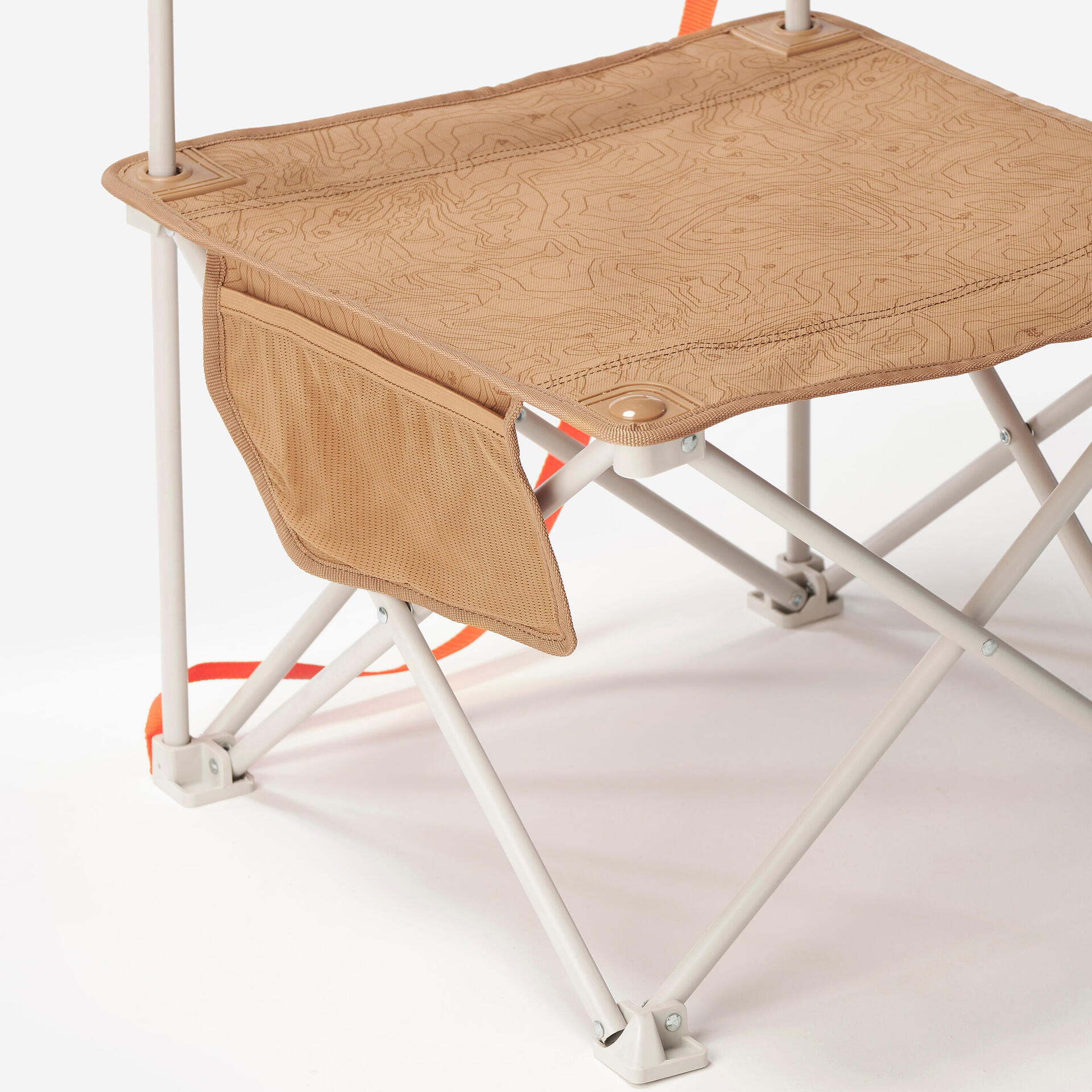 Low, compact camping chair 100 - Brown