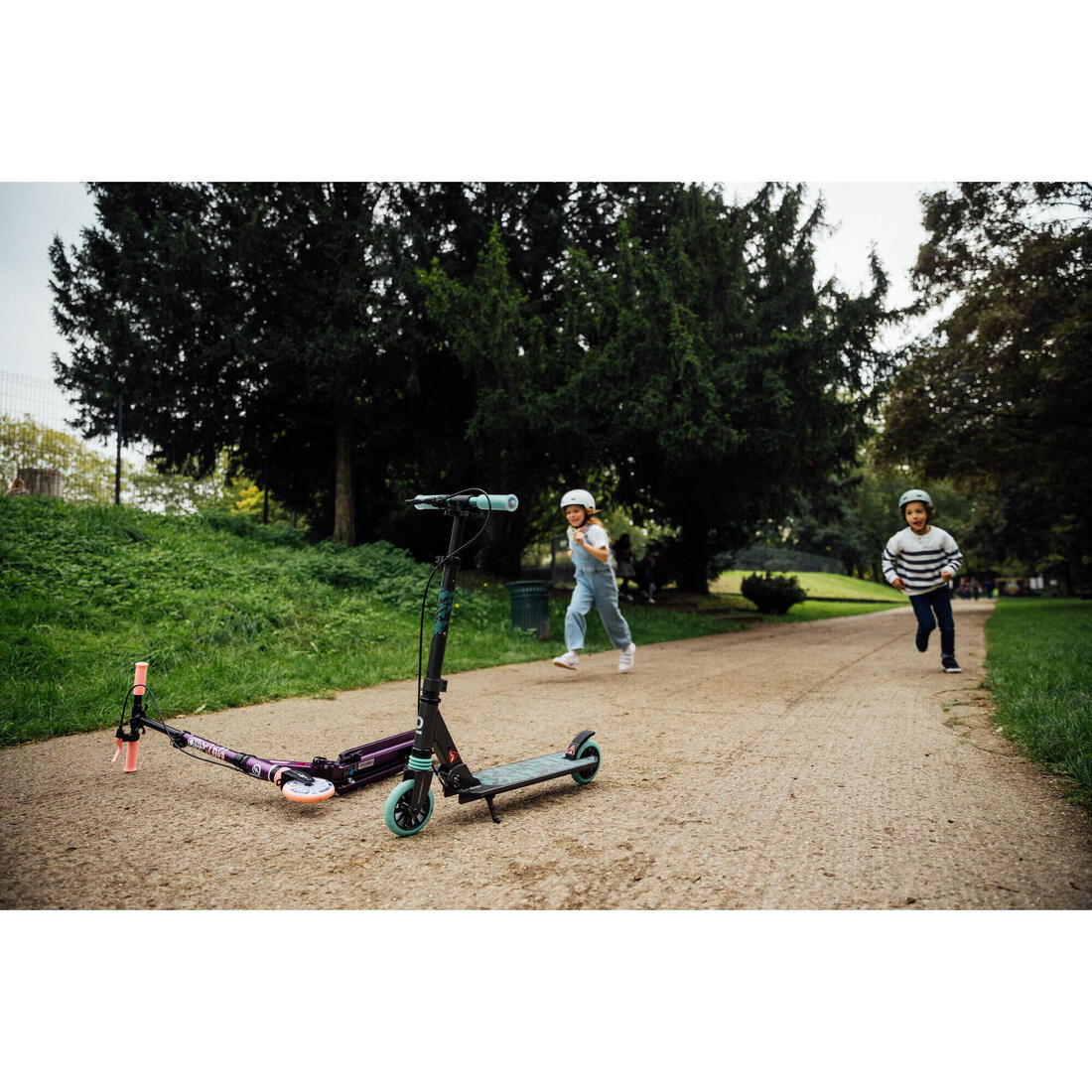 OXELO Kinderstep Mid5 met rem aan het stuur en vering grijs en blauw ...