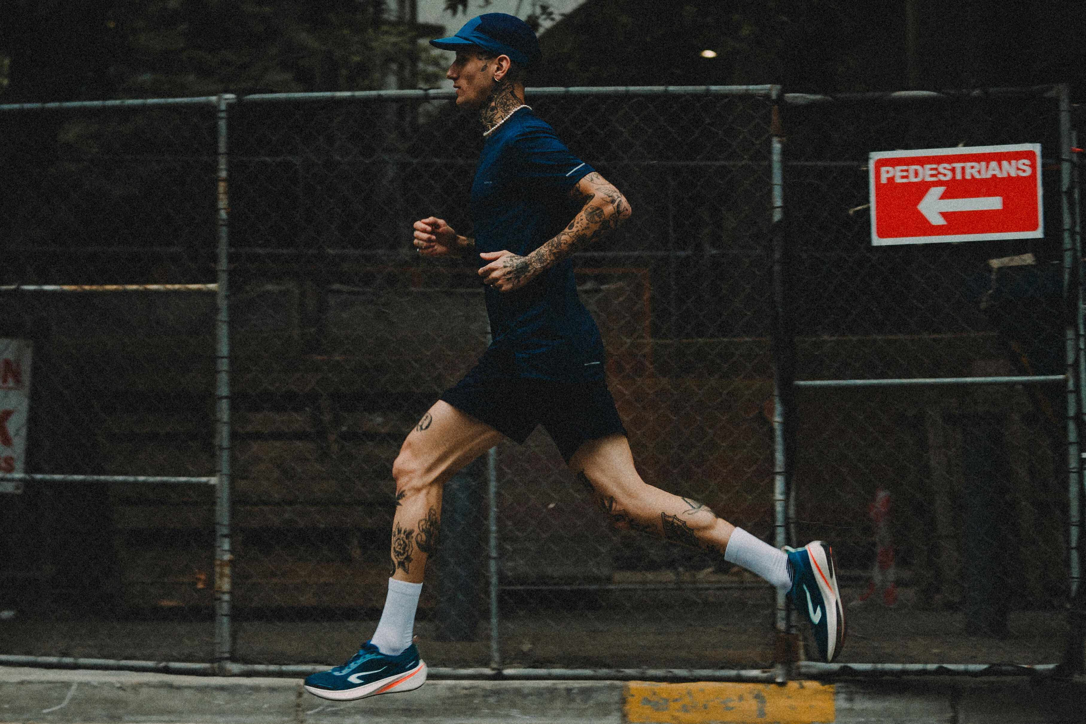 Men's Breathable Running T-Shirt - Run 500 Dry - Asphalt blue - Kiprun ...