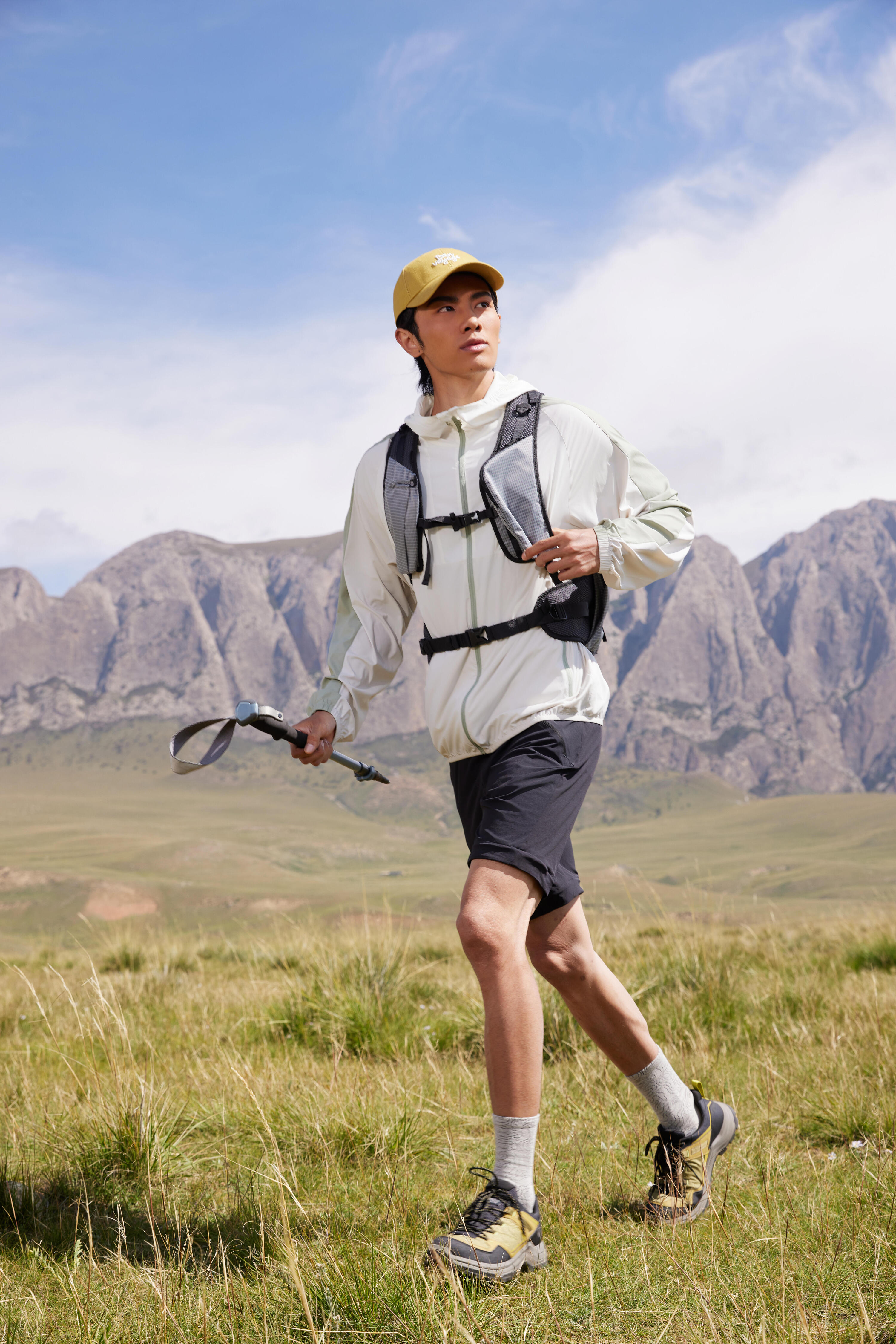Men’s low-cut waterproof hiking boots, MH100 green | Decathlon