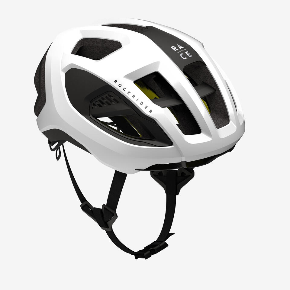 Pedalezi sigur și eficient cu casca mountain bike de la Decathlon
