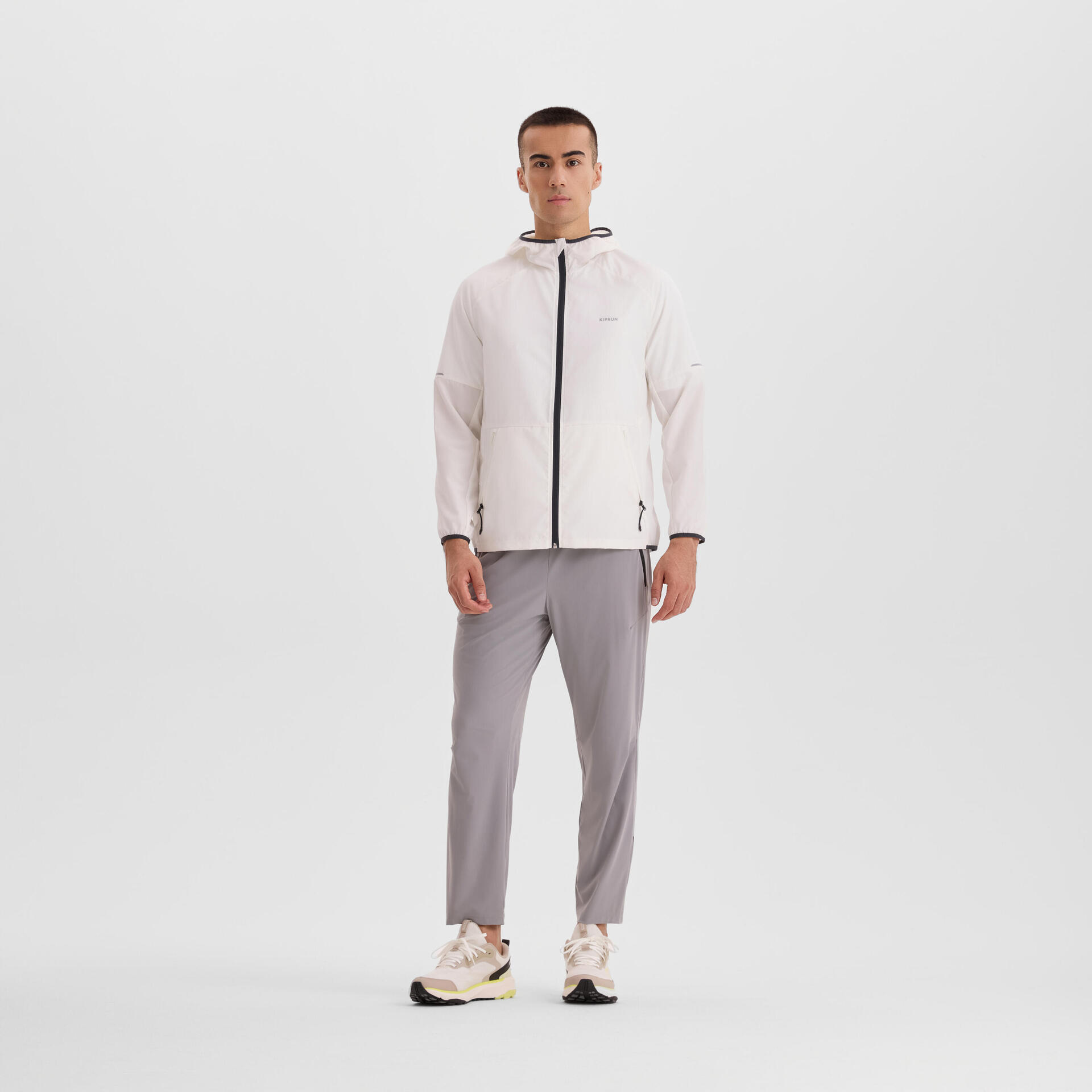 Men's KIPRUN Run 100 Windproof Running & Trail Running Jacket - White ...
