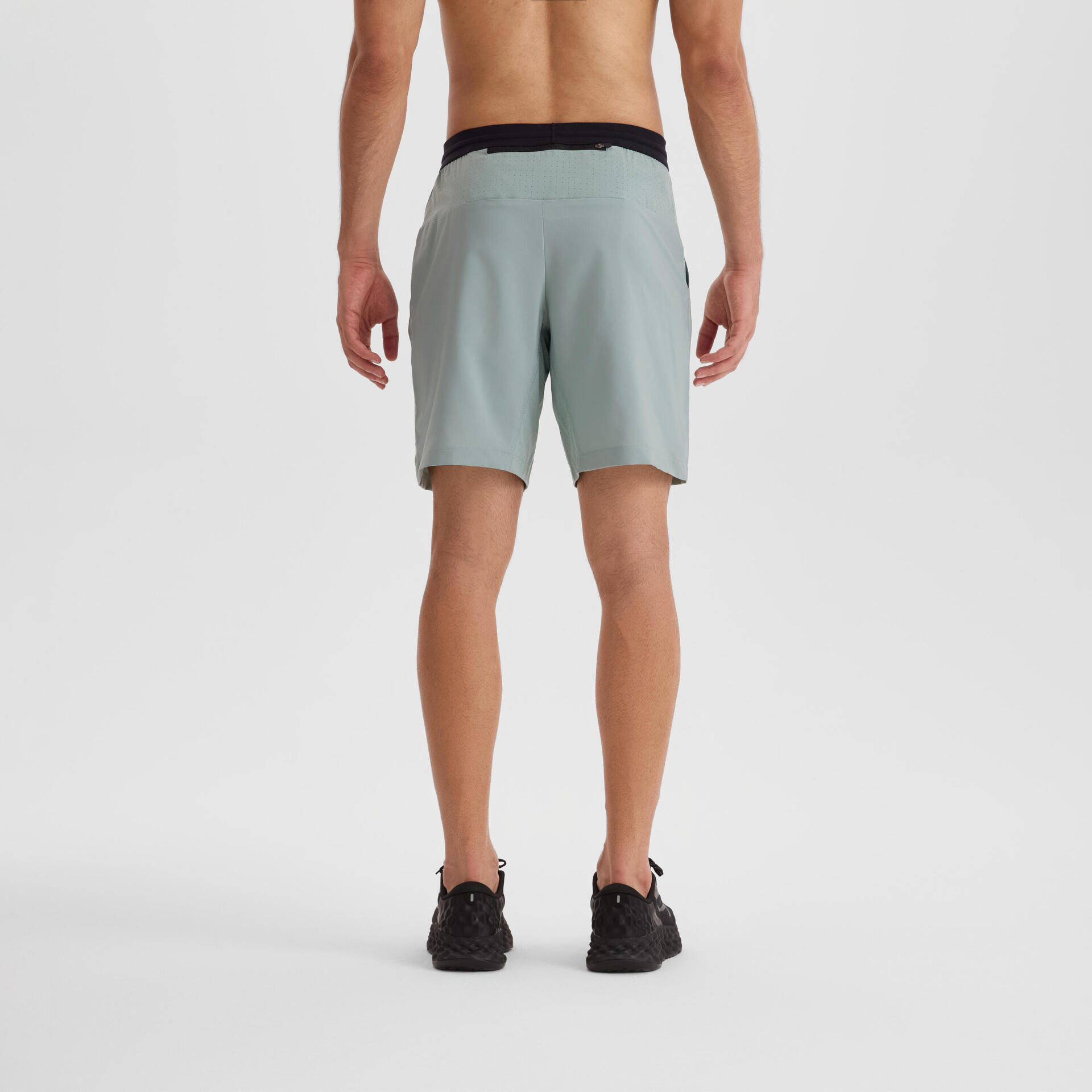 Men's Breathable Running Shorts RUN 500 DRY+ - Frozen Green