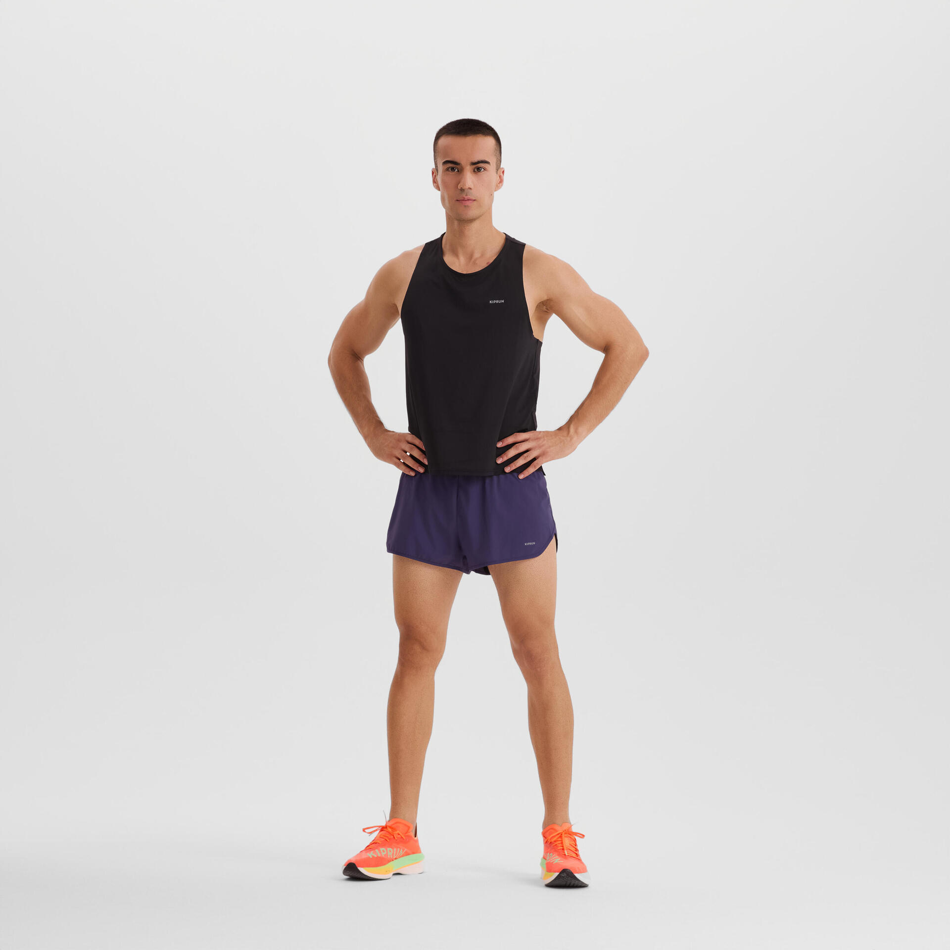 900 LIGHT RUNNING TANK TOP - BLACK