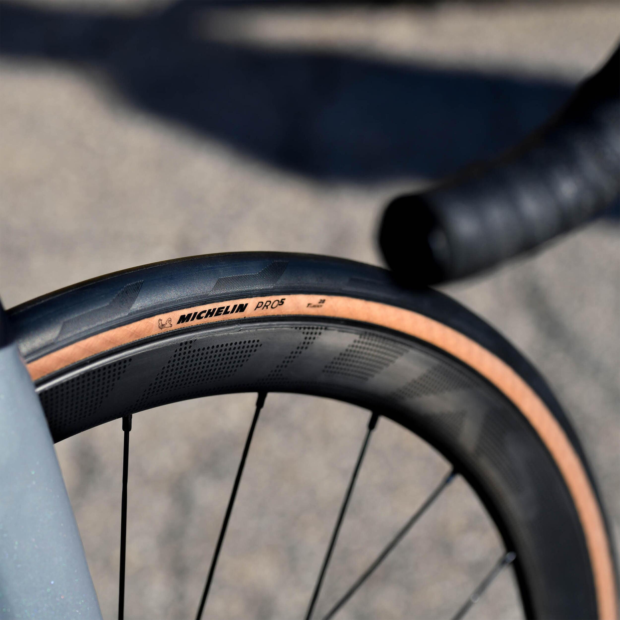 Road Bike Tyre Flex Bead Tubeless Ready - Michelin Pro 5 700X28 ...