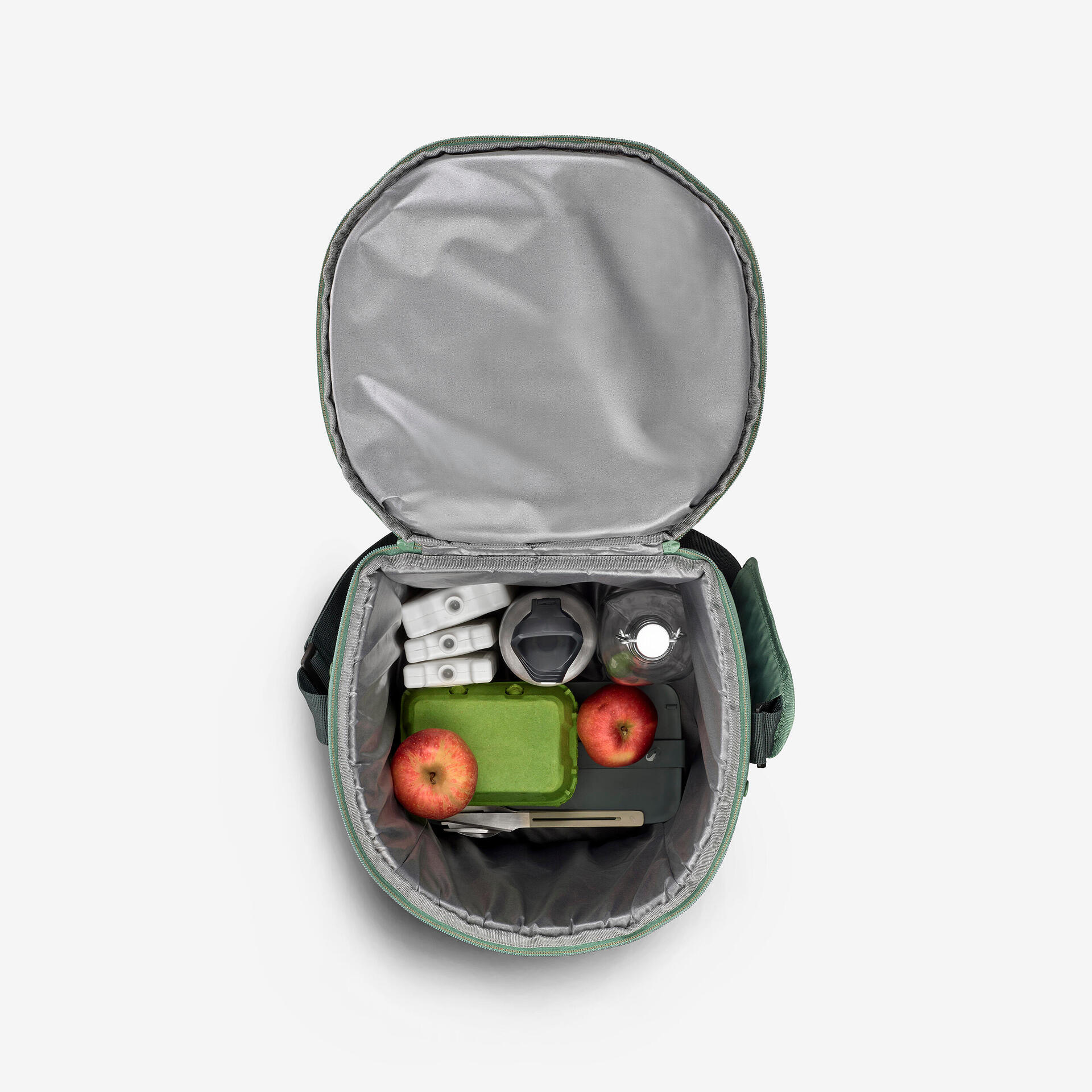 Flexible, insulated and compact 20-litre Cooler 100 for camping