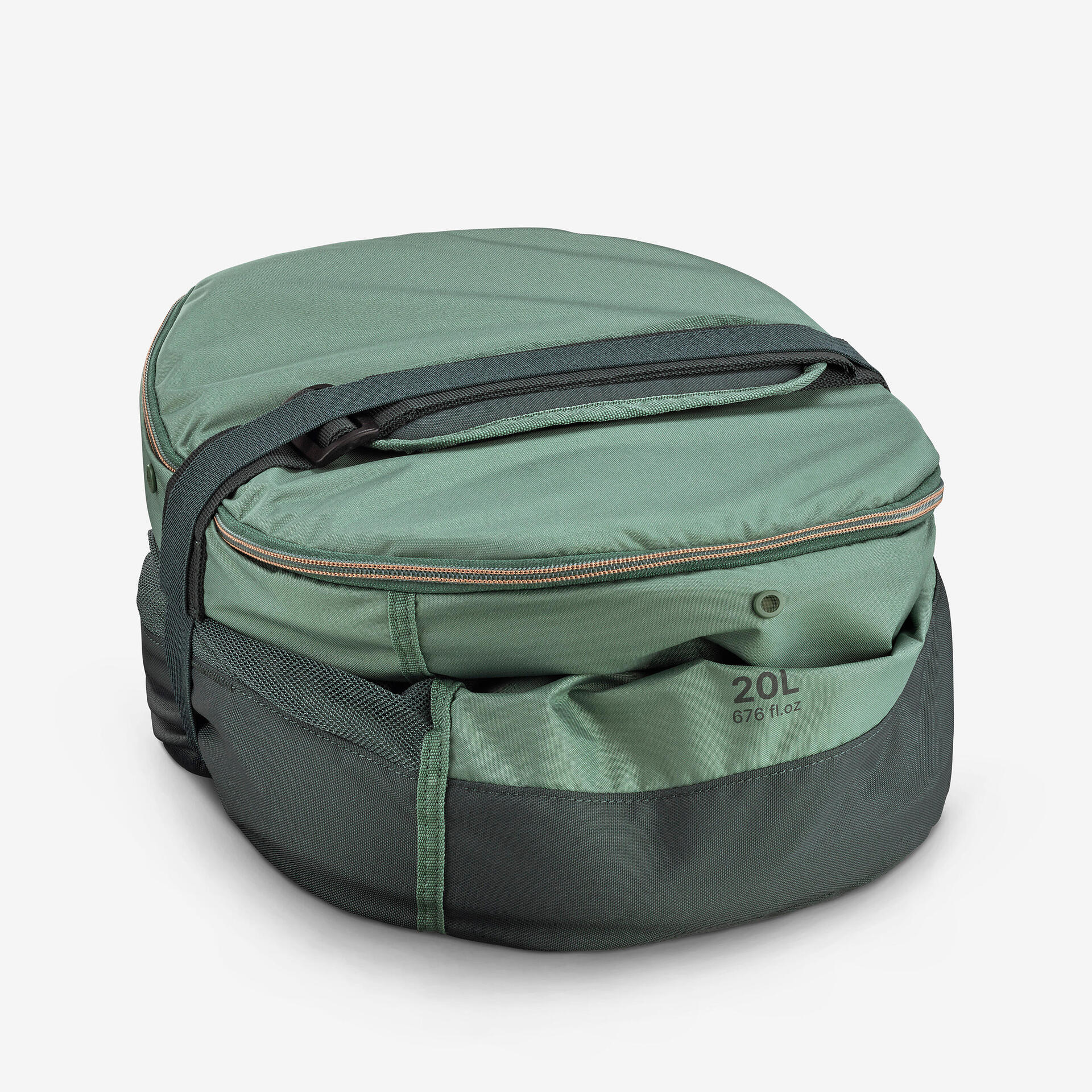 Flexible, insulated and compact 20-litre Cooler 100 for camping