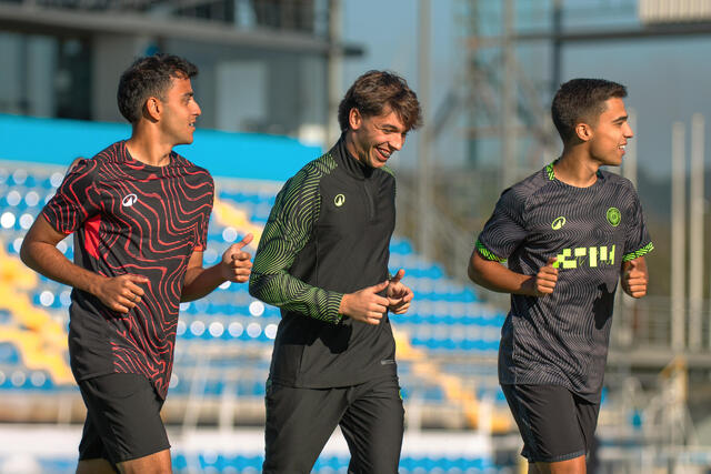 Speedball Set Turnball Strong (1 post, 2 rackets, and 1 ball) - Black ...