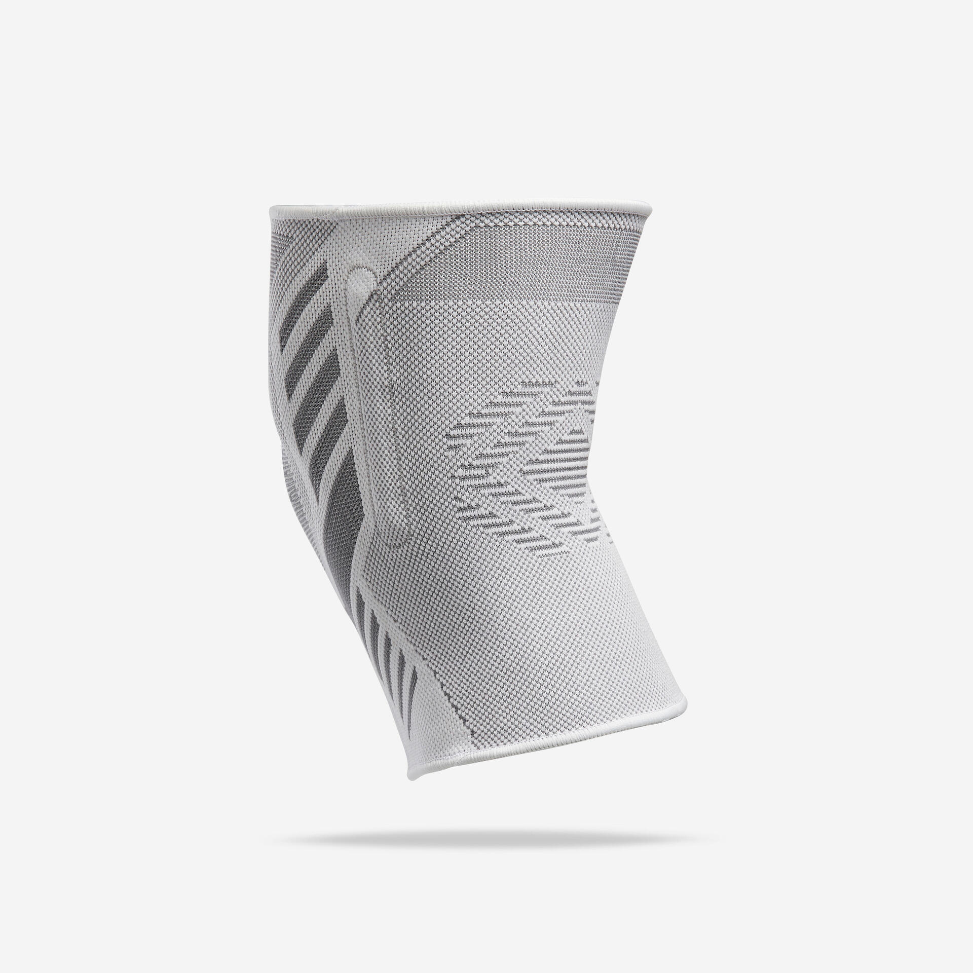 Right or left knee support with side reinforcements