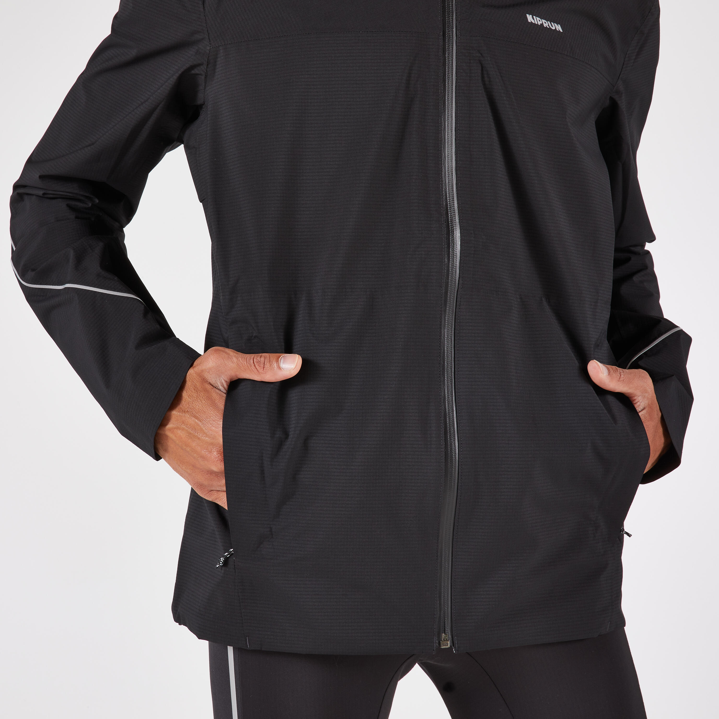 Men's waterproof trail running jacket, KIPRUN Run 500 - Black | Kiprun