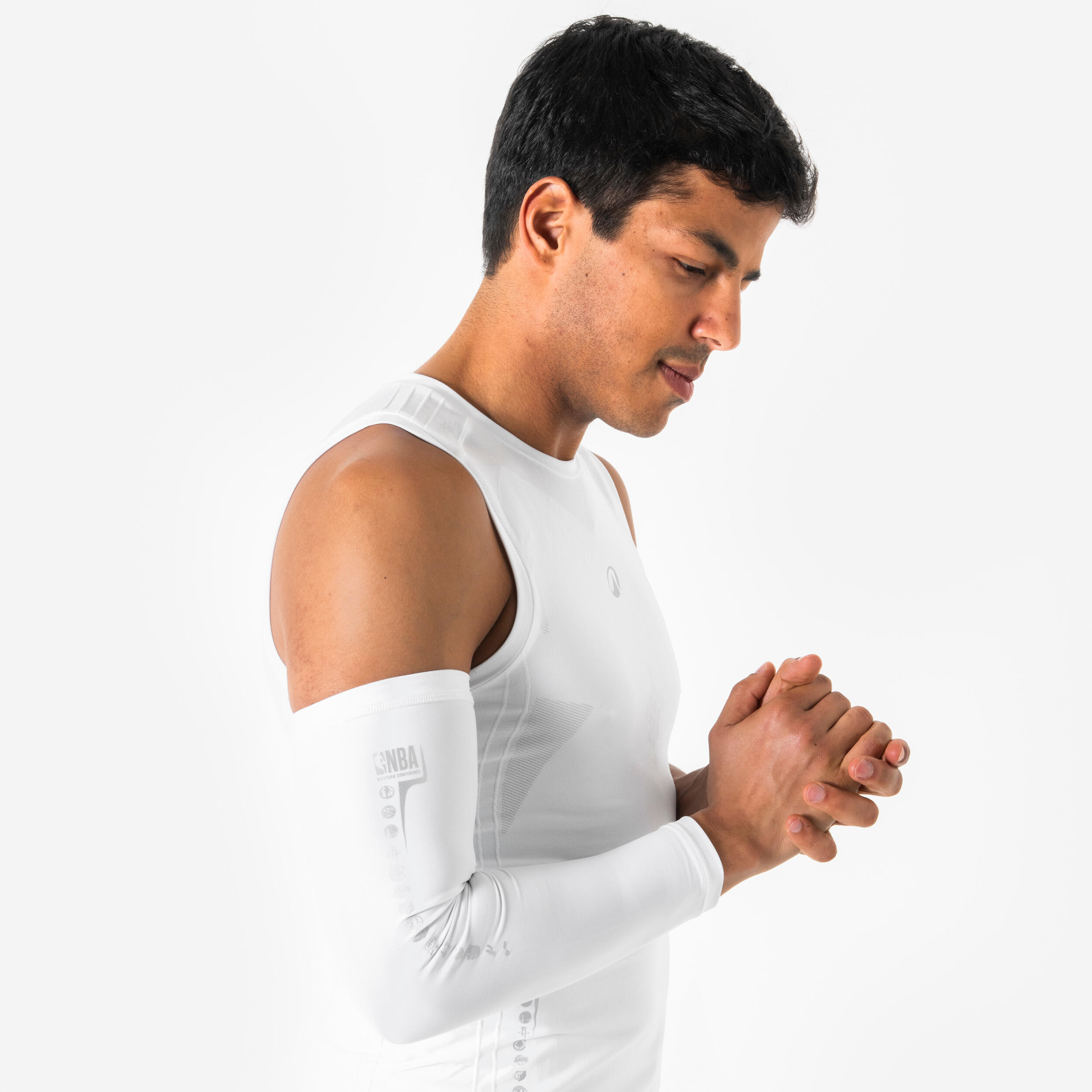 Basketball Sleeves & Pads | Leg & Arm | Decathlon