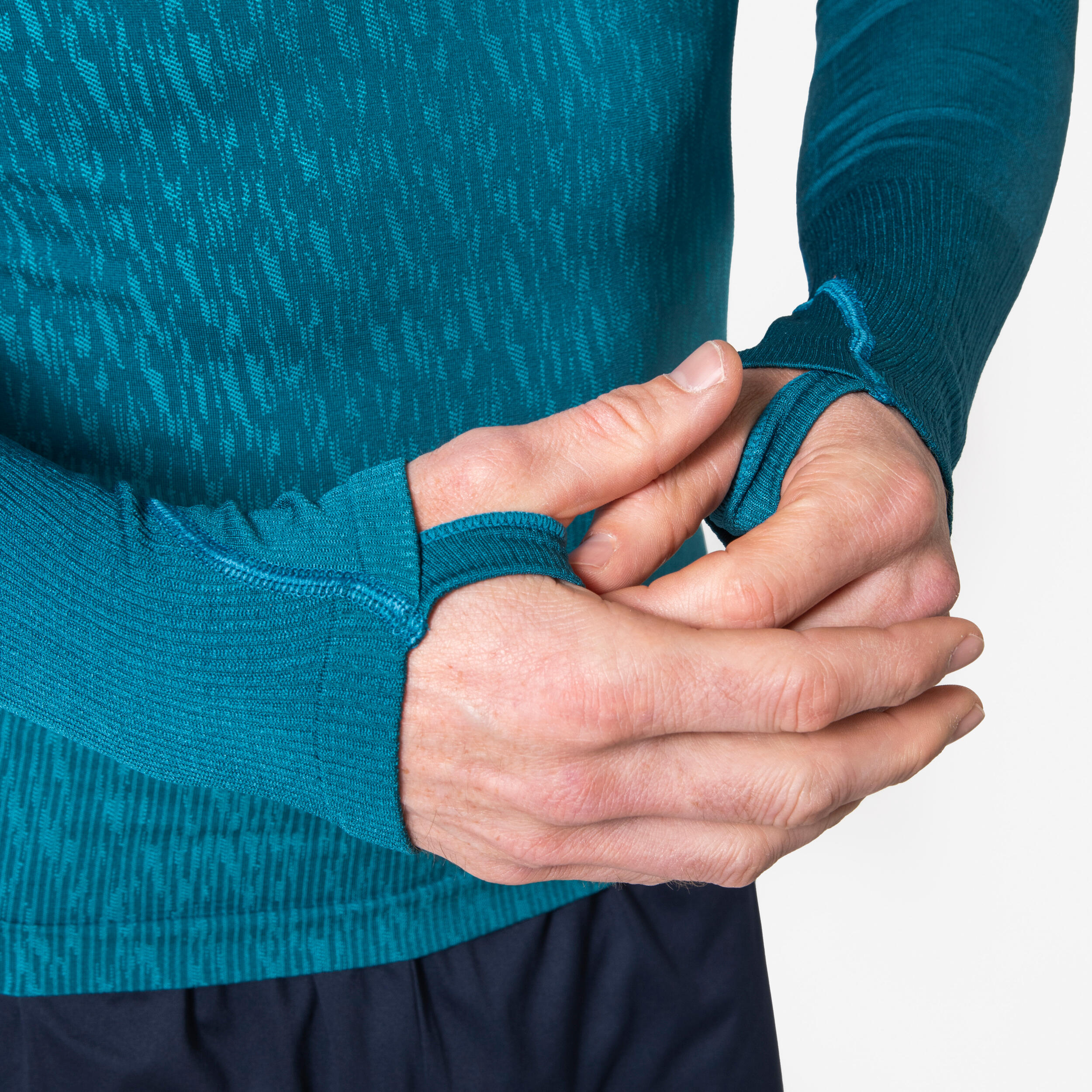 Unisex Football Long-Sleeved Seamless Thermal Base Layer Top Keepdry ...