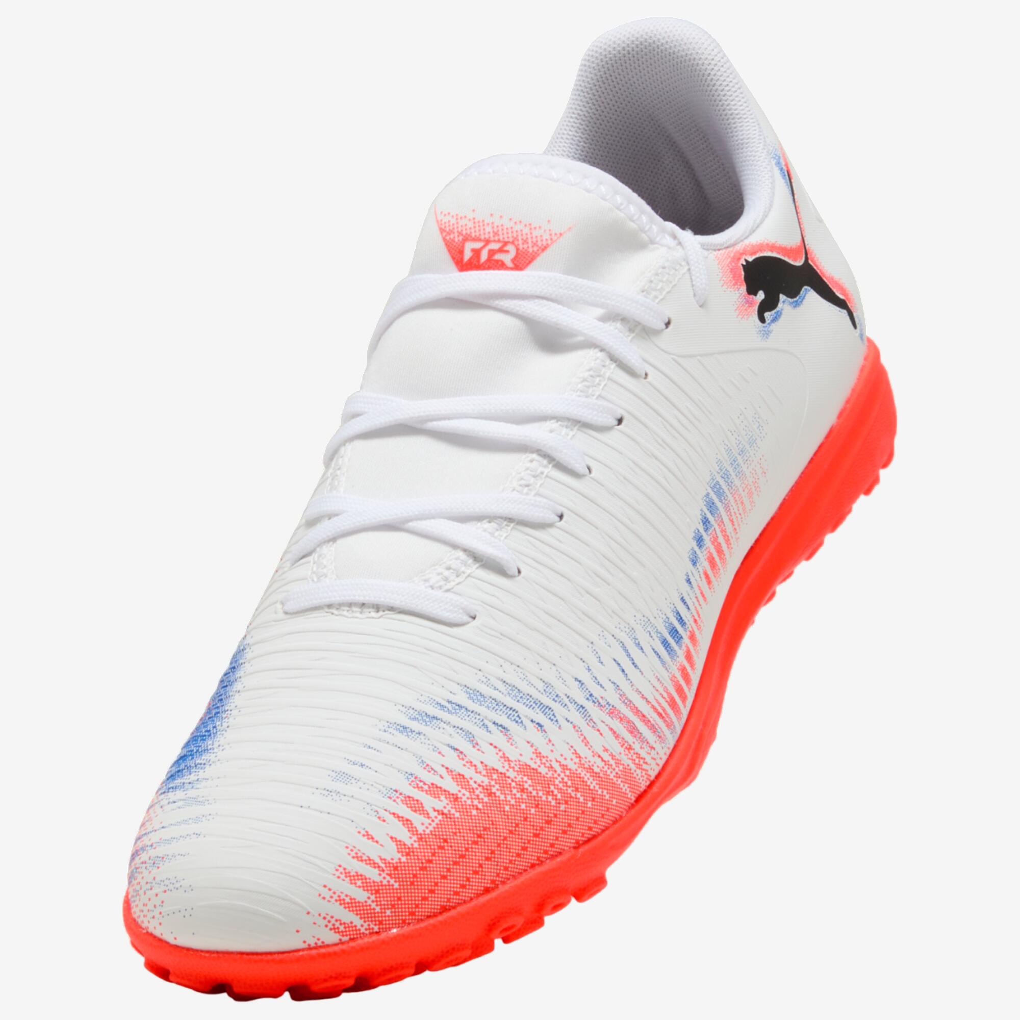 Botas de fútbol multitacos FUTURE 8 Play Turf Adulto Blanco PUMA ...
