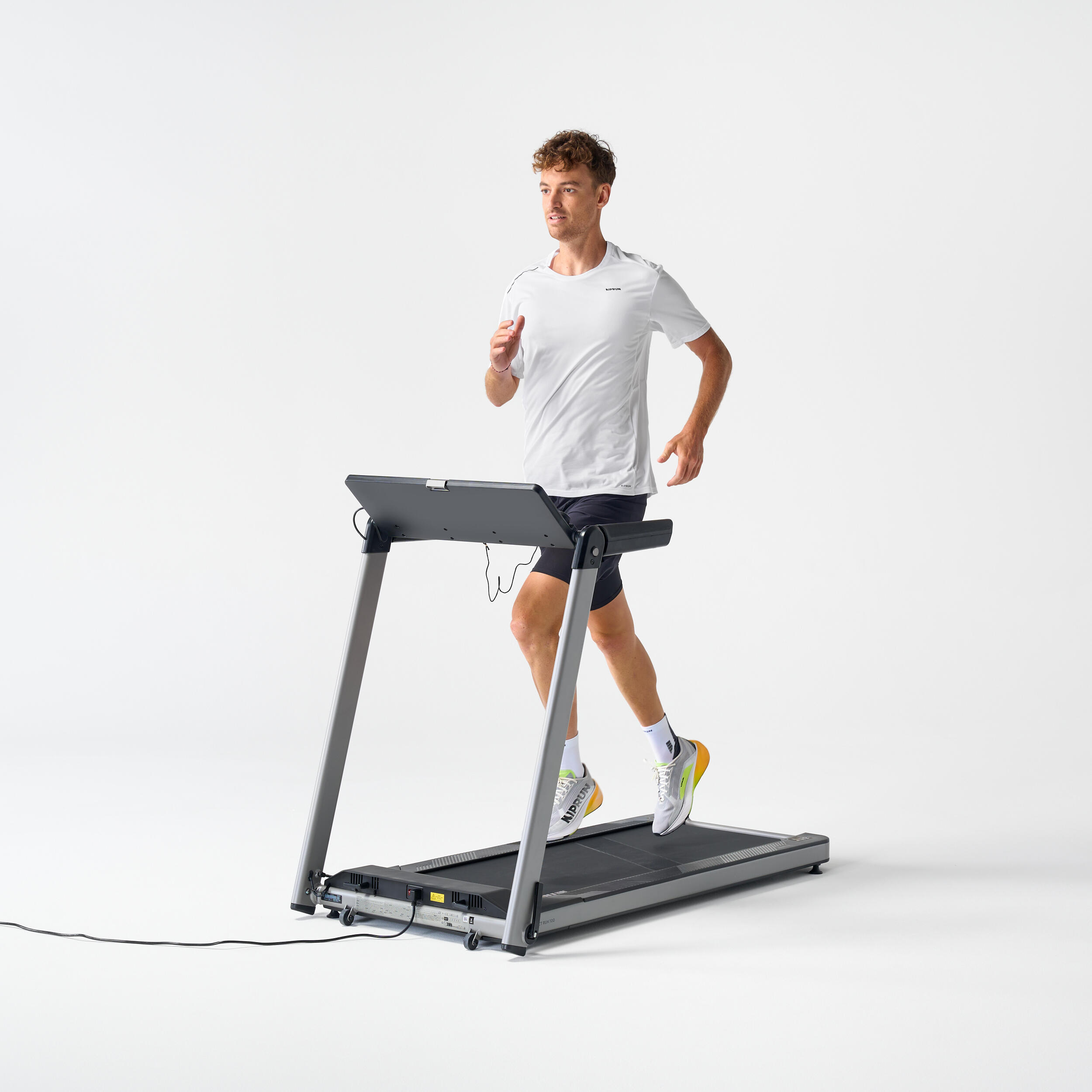 Folding Treadmill 14 km/h COMPACT RUN100, with Decathlon Warranty ...