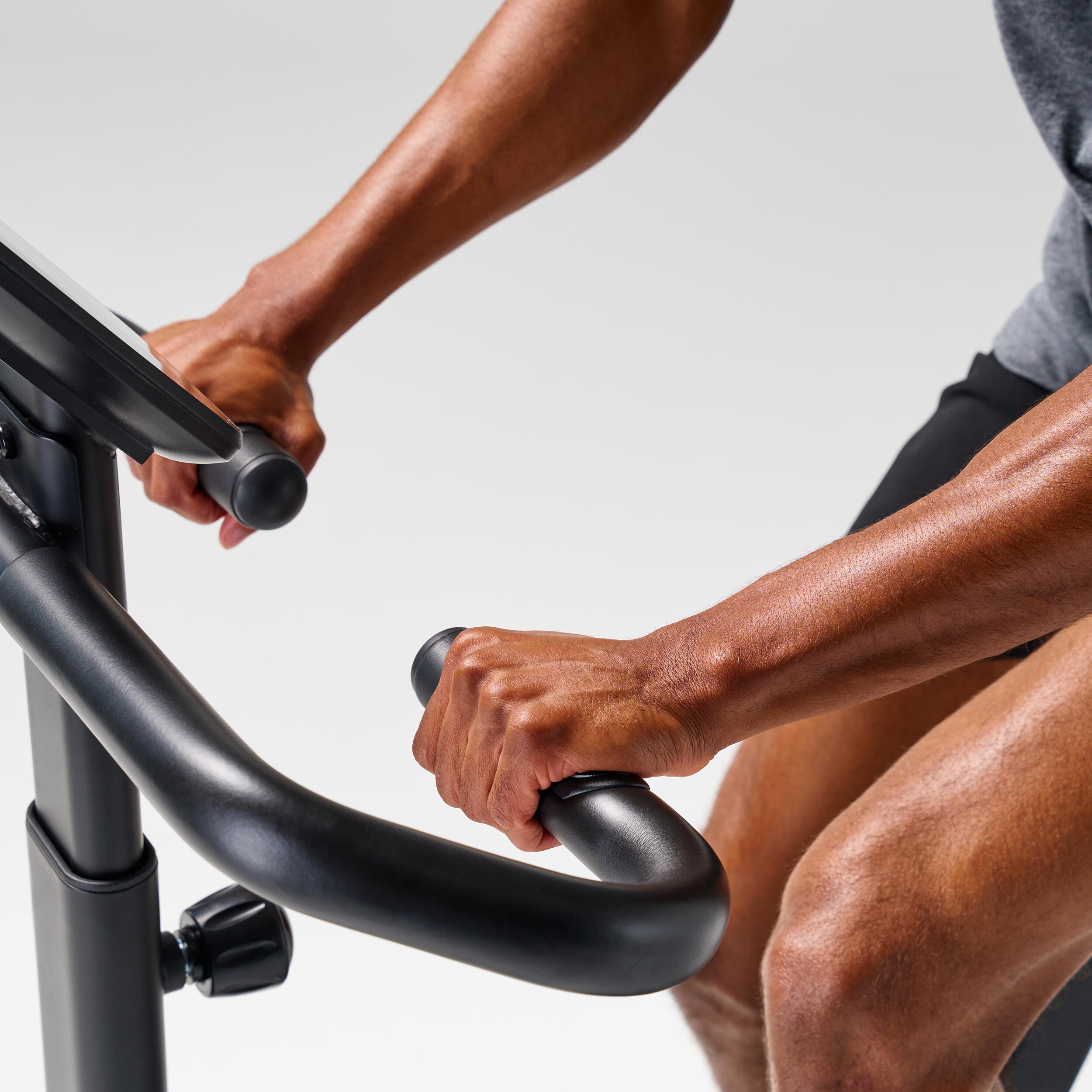 BICICLETA ESTÁTICA EB520 B RESISTENCIA MOTORIZADA - Decathlon