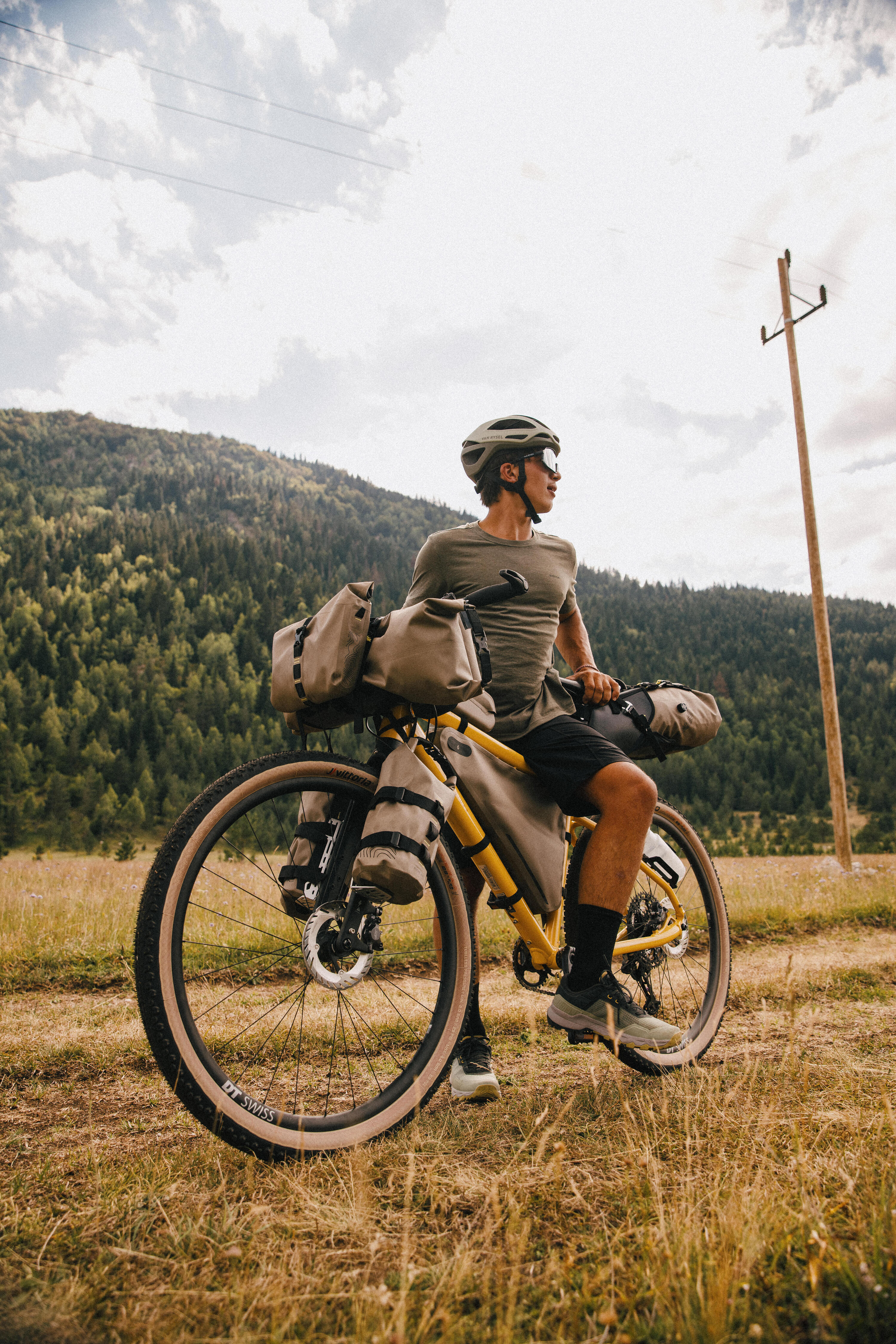 3L IPX3 Watertight Half-Frame Bikepacking Bag ADVT 900 - Beige ...