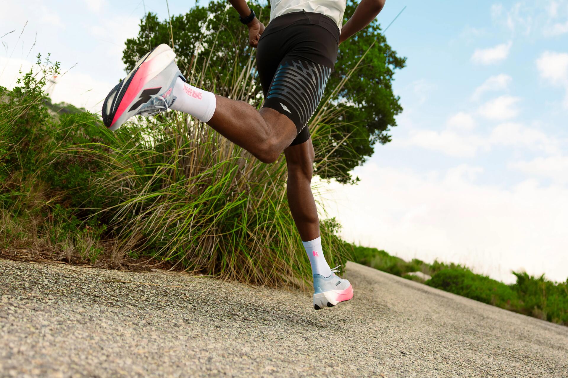 Ultimate Running Shoe Size Guide: What size running shoe should I get?