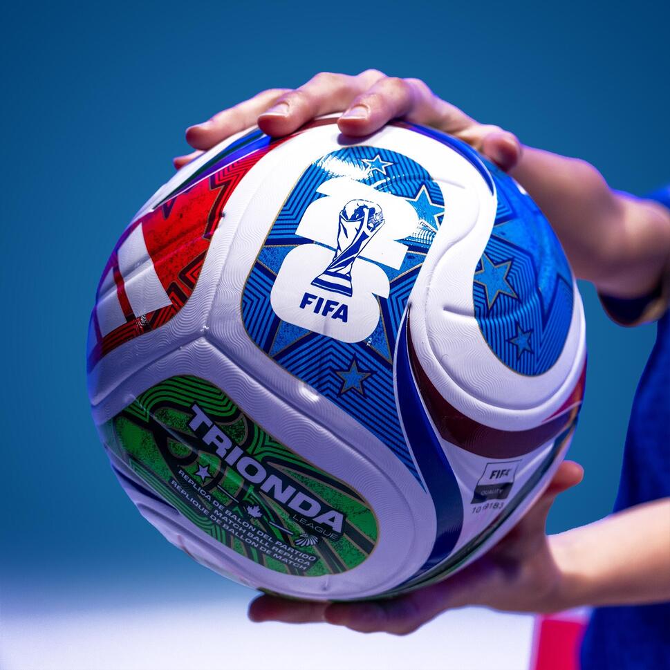 Boîte Ballon "Trionda" Coupe du monde FIFA 2026 LGE taille 5 ADIDAS ...
