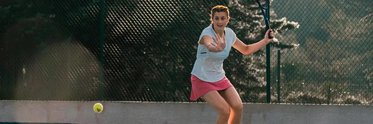 How to hold a tennis racket