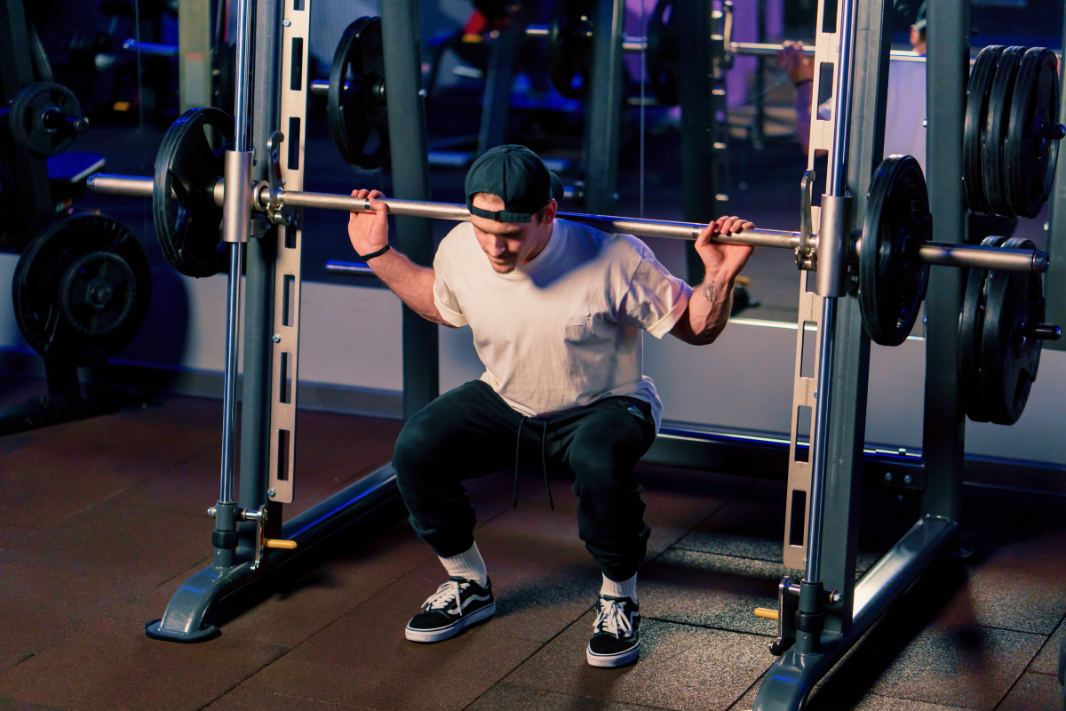 How to use a Smith machine