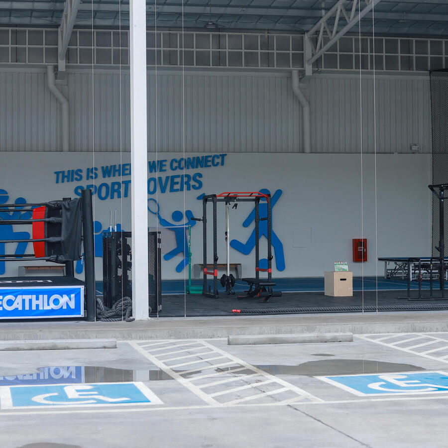 Decathlon Bangna store